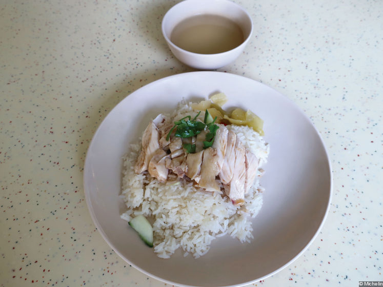 Tiong Bahru Hainanese Boneless Chicken Rice – Singapore - a MICHELIN ...