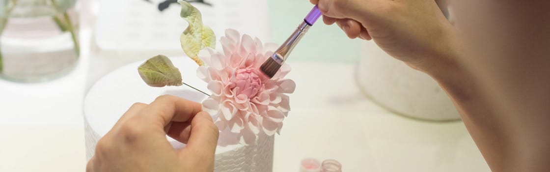 Technique Thursdays: The Untold Artistry of Fondant Cake Sculpting