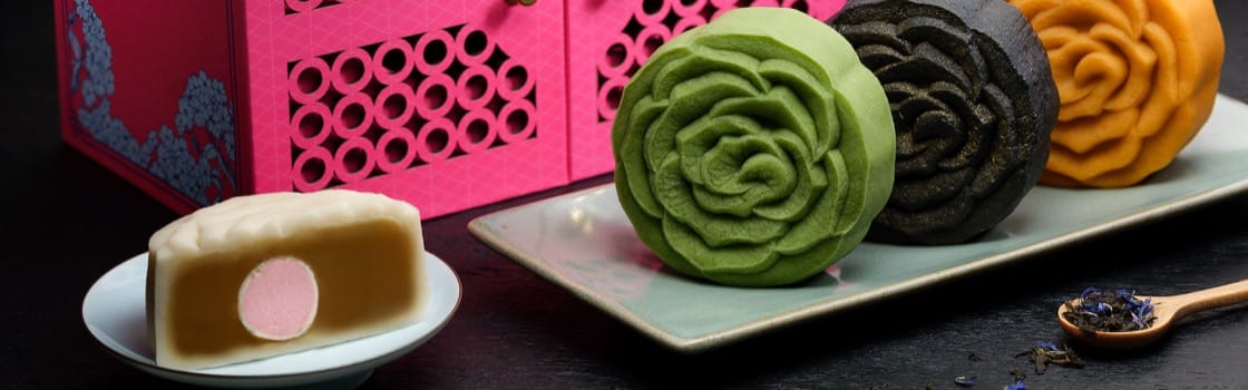 Mooncakes And Tea Are A Match Made In Heaven At Man Fu Yuan