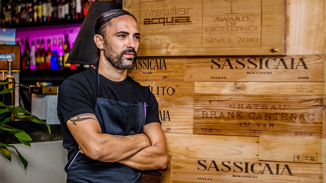 ย้อนอดีตแวดวงอาหารกับเชฟ Alessandro Frau จากร้านอิตาเลียนยอดฮิตแห่งเกาะ ...