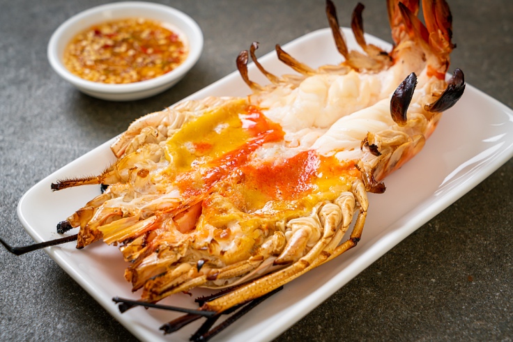 The Best Bangkok-Chiang Mai Road Trip Guide: Eat Your Way Up North