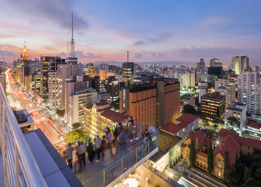 Paulista, a avenida da multiplicidade