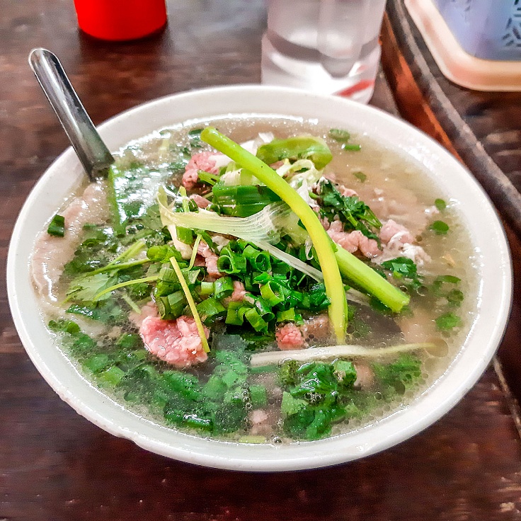 13 Delicious Spots to Eat in Hanoi That Won't Break the Bank