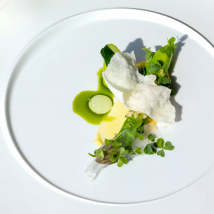 Chalee Kader's Bangkok: Street and Fancy Eats, Wine Bars, Sneaker Shops ...