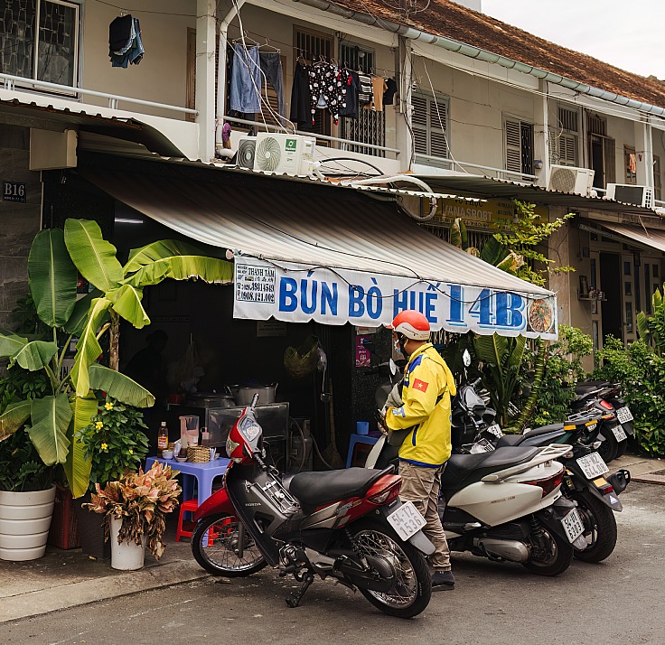 A Taste of Hue in Saigon: The Story of Bún Bò Huế 14B