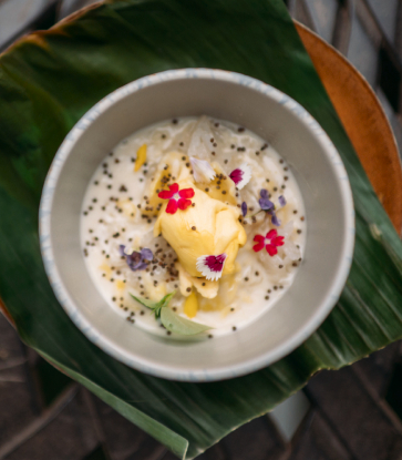 How to Make World-Renowned Thai Mango Sticky Rice Like a Two-MICHELIN ...