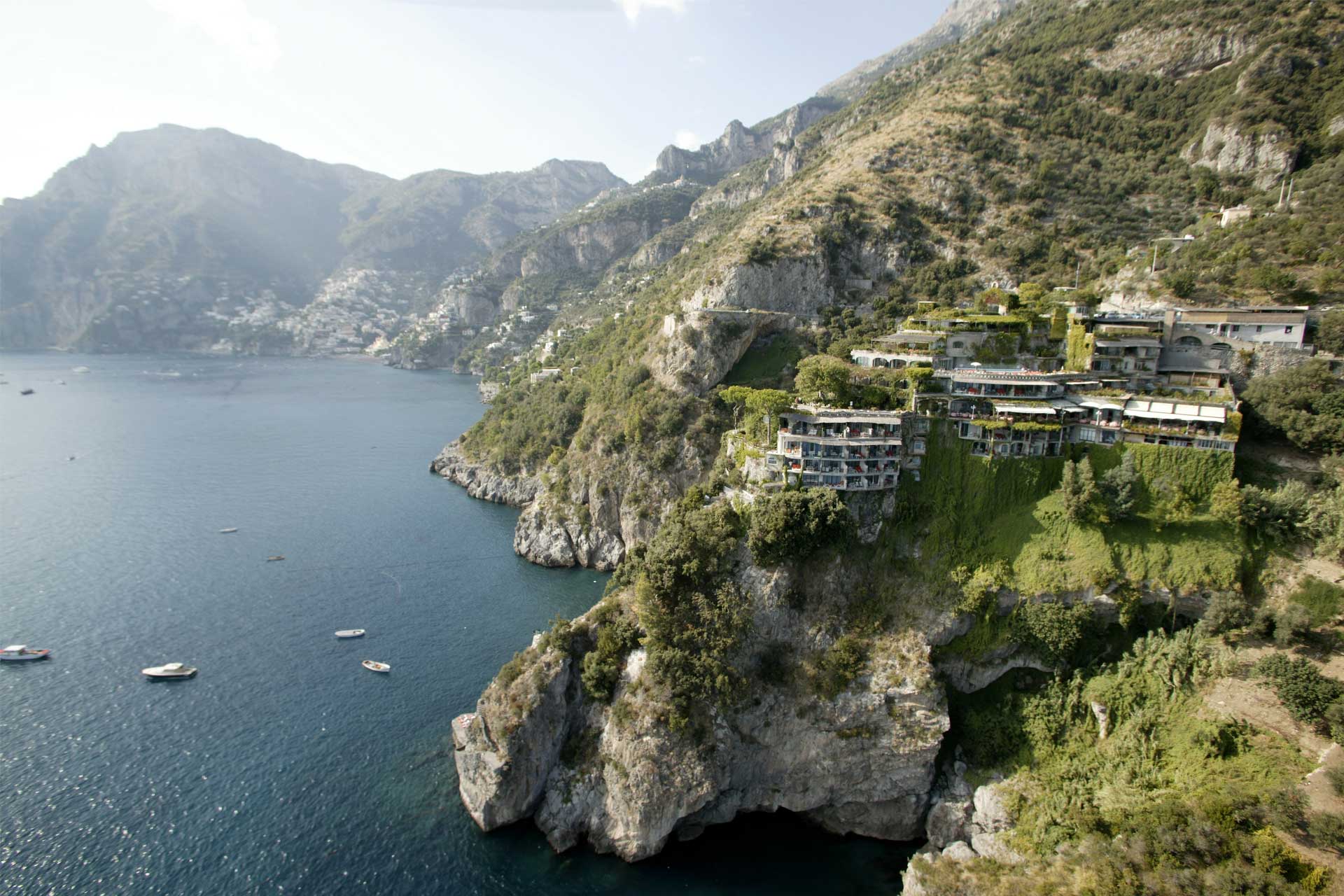The Best Beach Hotels in the World — and When to Visit